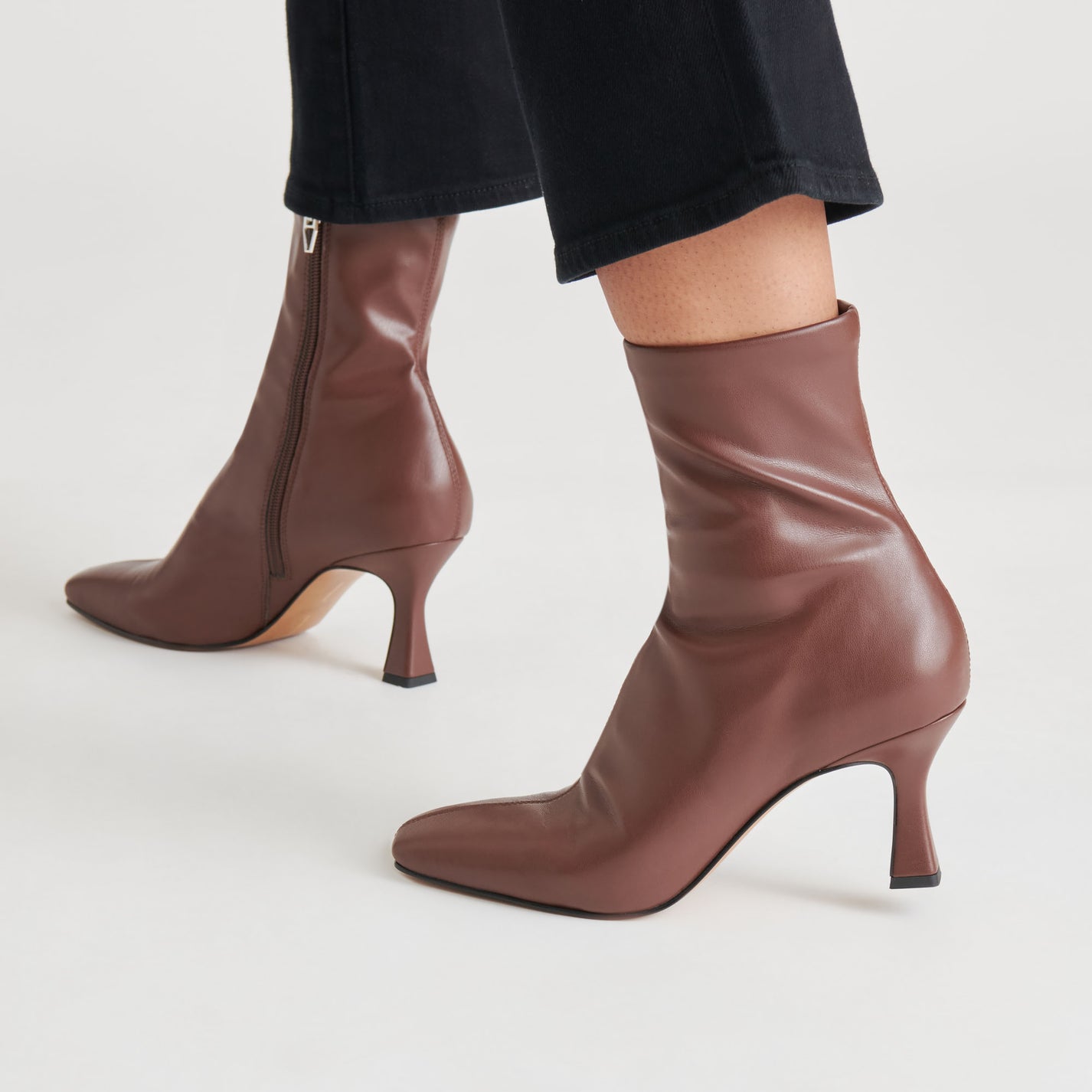 GLAMOR BOOTS CHOCOLATE STELLA – Dolce Vita