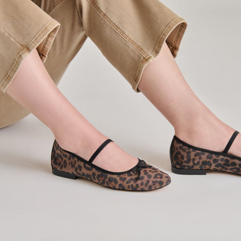 CADEL BALLET FLATS DK LEOPARD MESH – Dolce Vita
