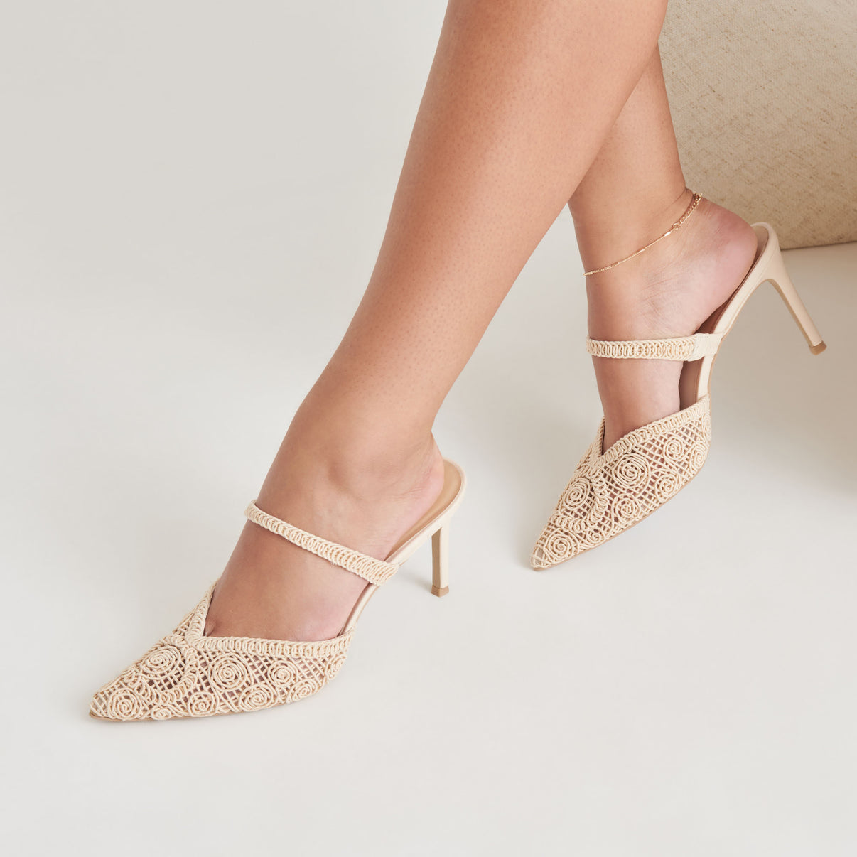 KASSY HEELS NATURAL MACRAME – Dolce Vita