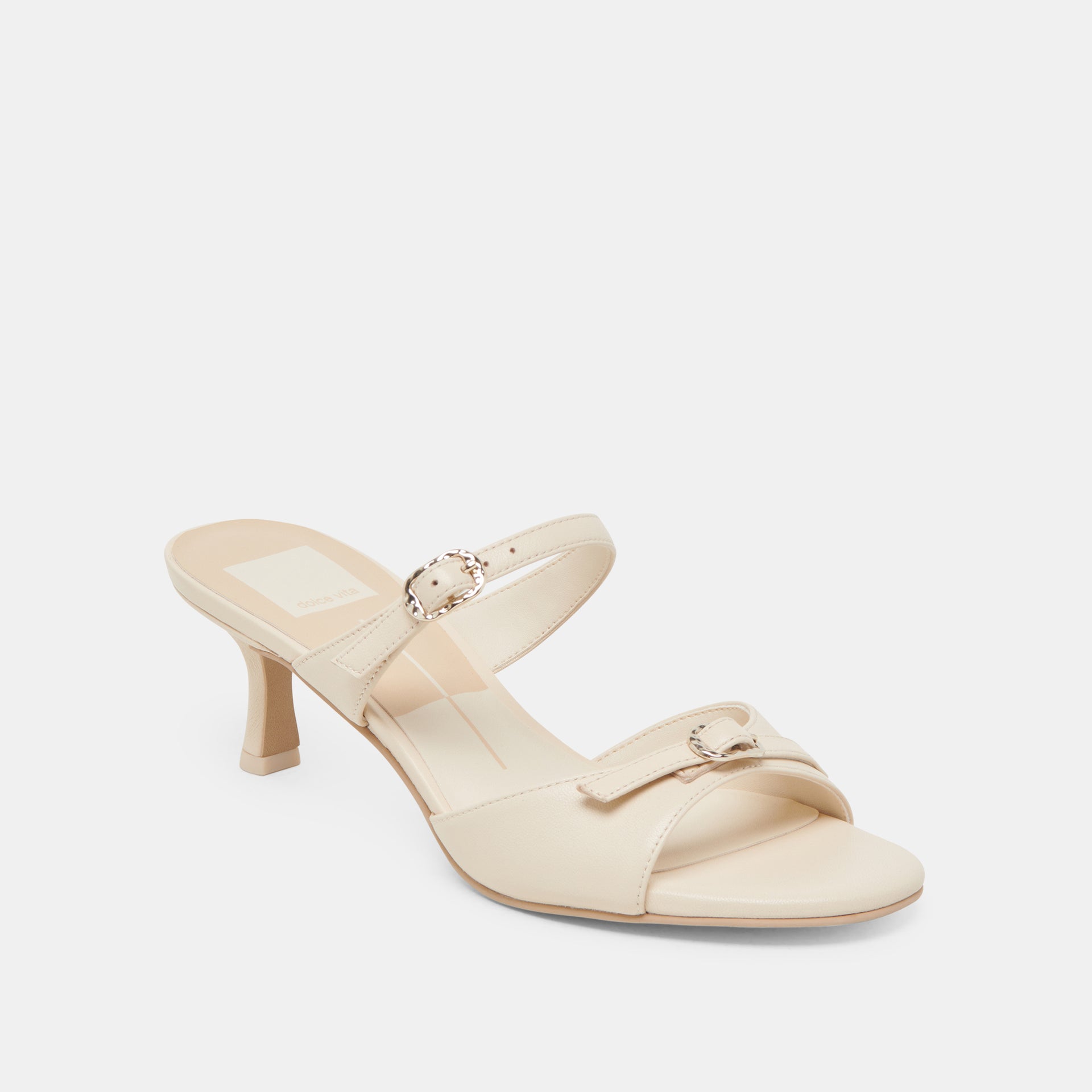 LORALI HEELS CREME LEATHER – Dolce Vita