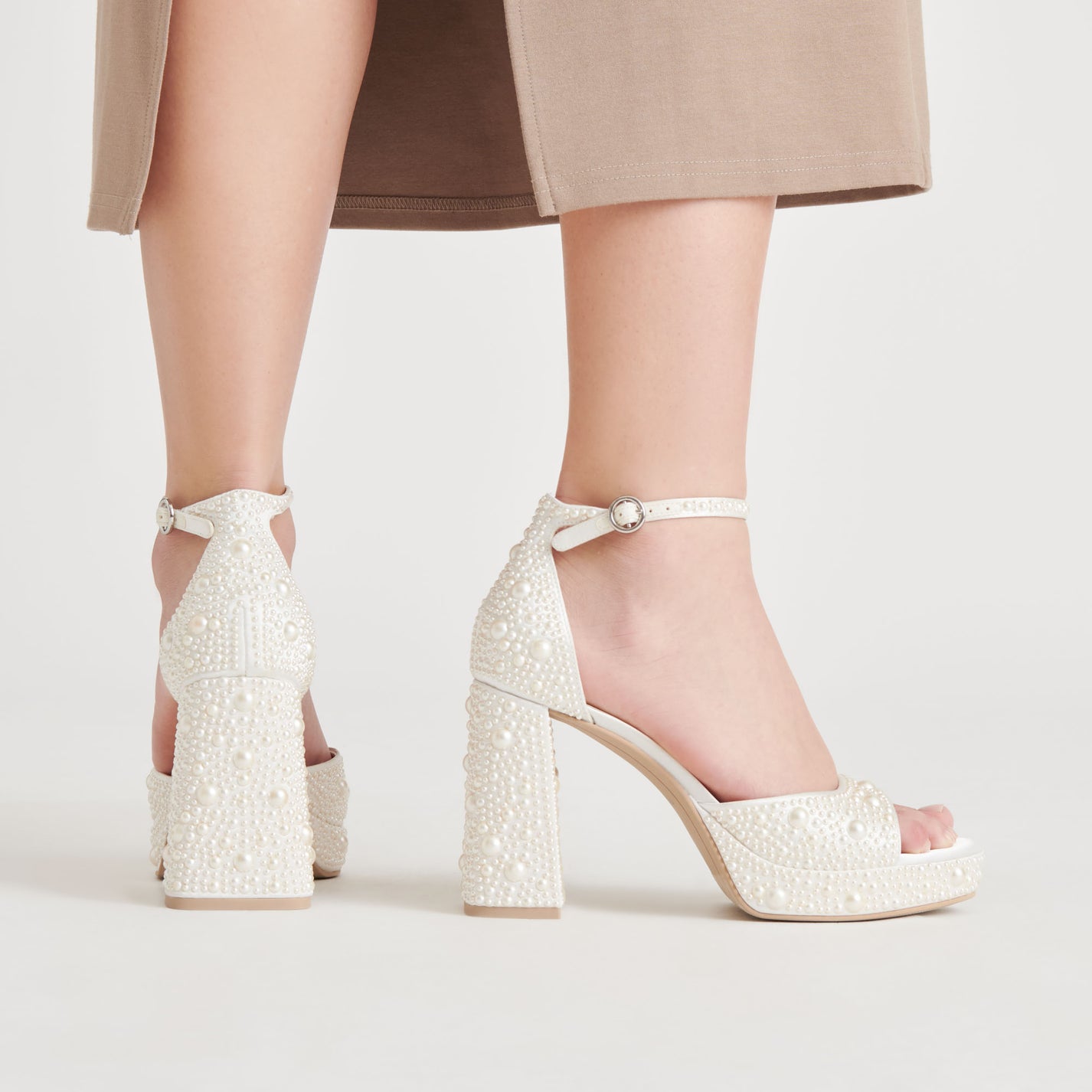 PANDRO PEARL HEELS TRUE WHITE SATIN – Dolce Vita